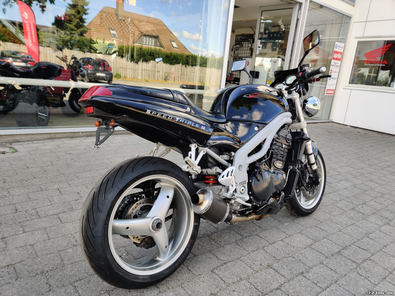 Brugt Triumph Speed Triple 2000 til salg - 123mc