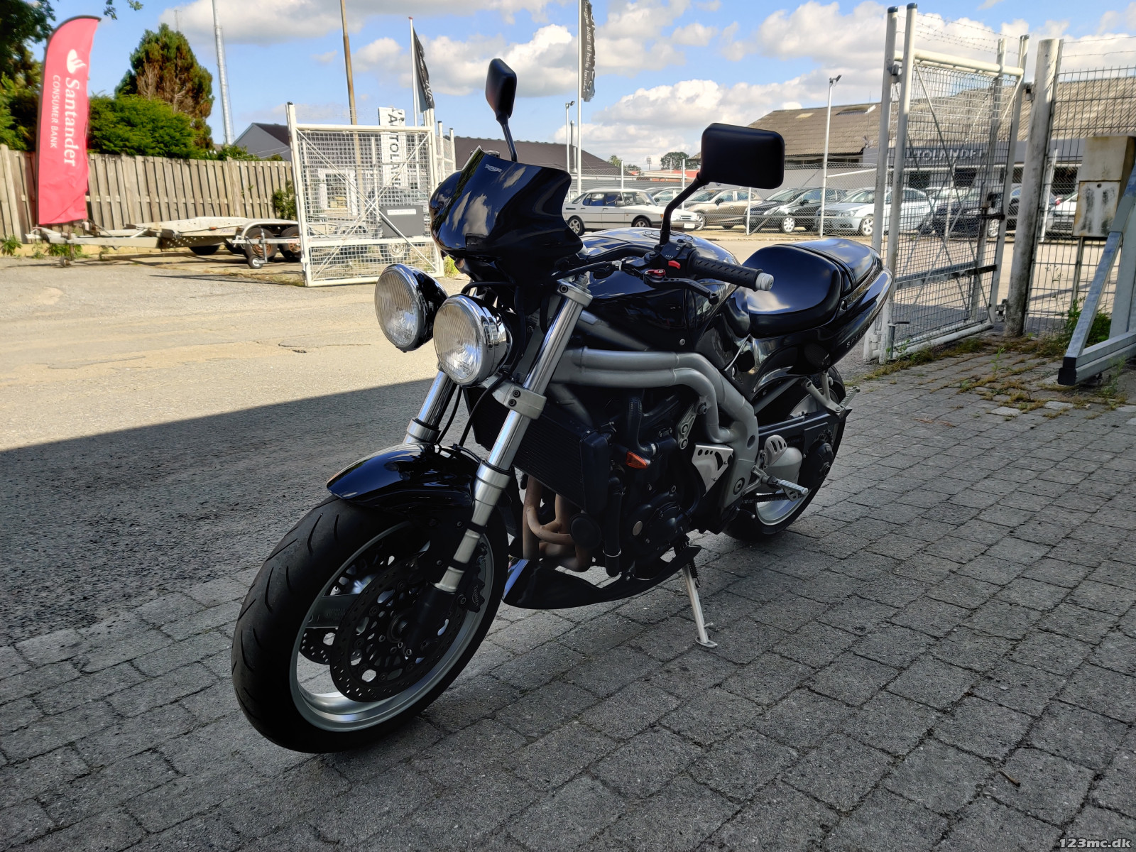Brugt Triumph Speed Triple 2000 til salg - 123mc