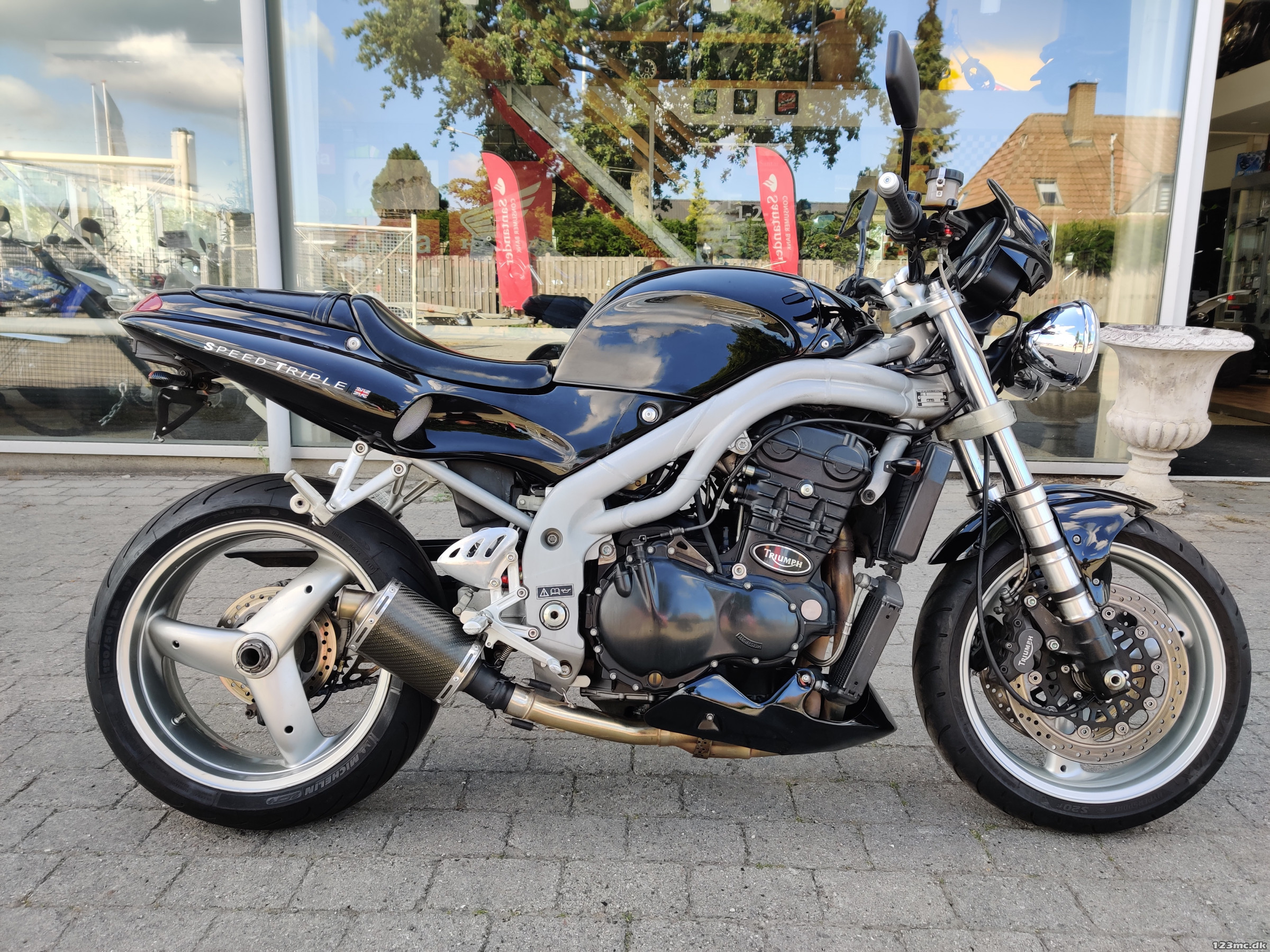 Brugt Triumph Speed Triple 2000 til salg - 123mc