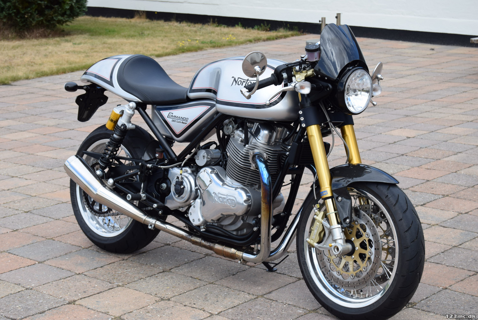 Brugt Norton Commando 961 Classic bike 2012 til salg - 123mc