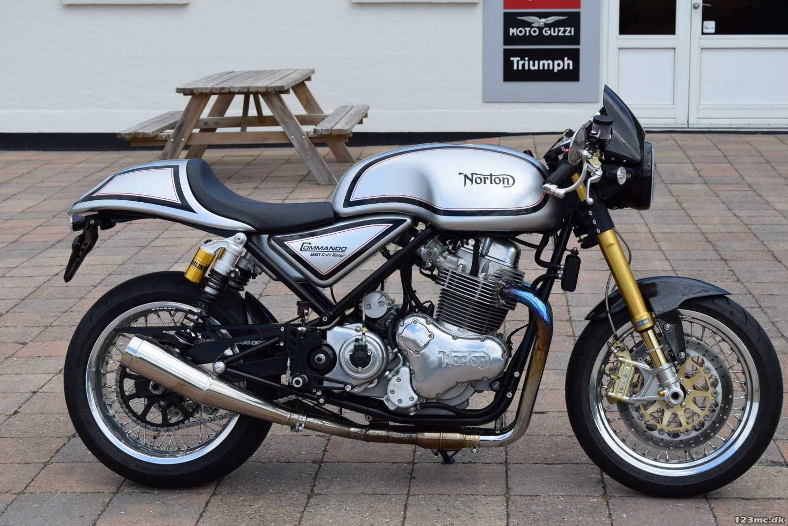Brugt Norton Commando 961 Classic bike 2012 til salg - 123mc