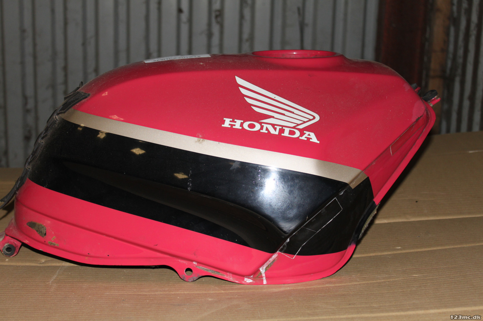 Benzintank til Honda CBR 1000 til salg - 123mc