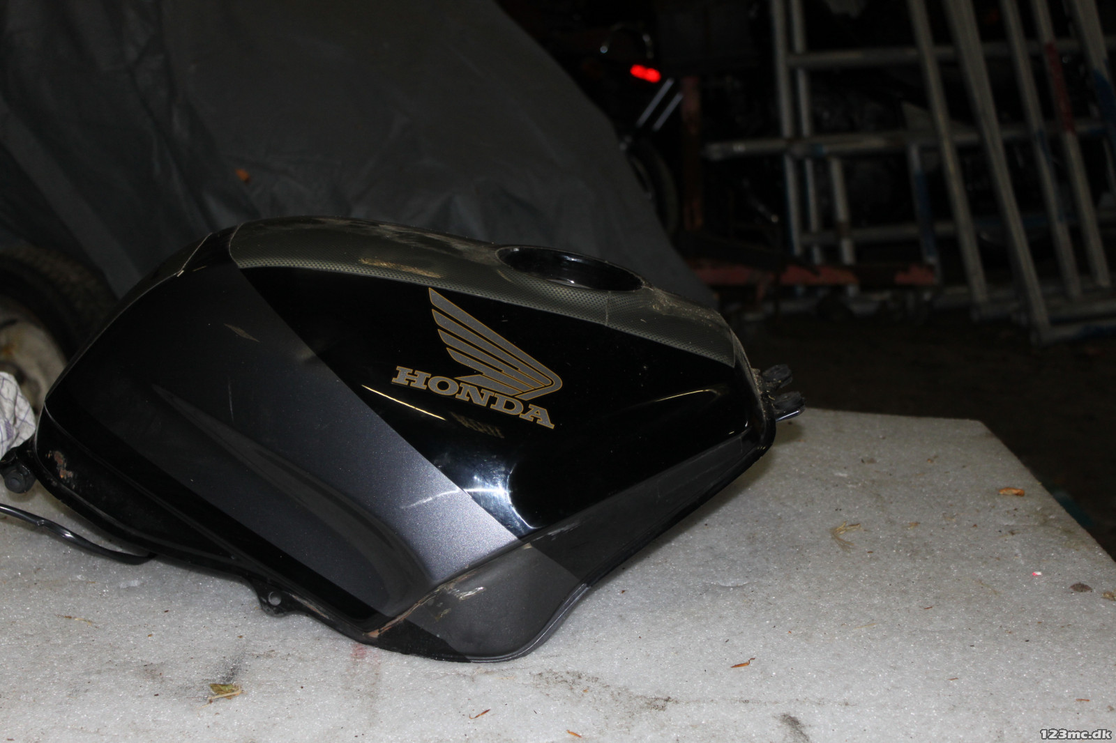 Benzintank til Honda CBR 1000 til salg - 123mc