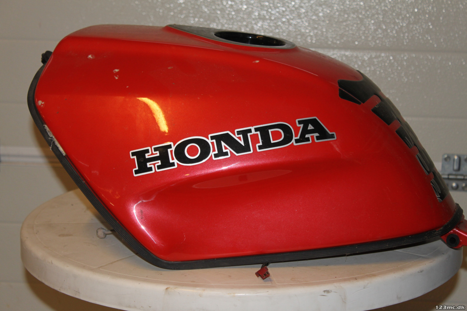 Benzintank til Honda CBR 1000 til salg - 123mc