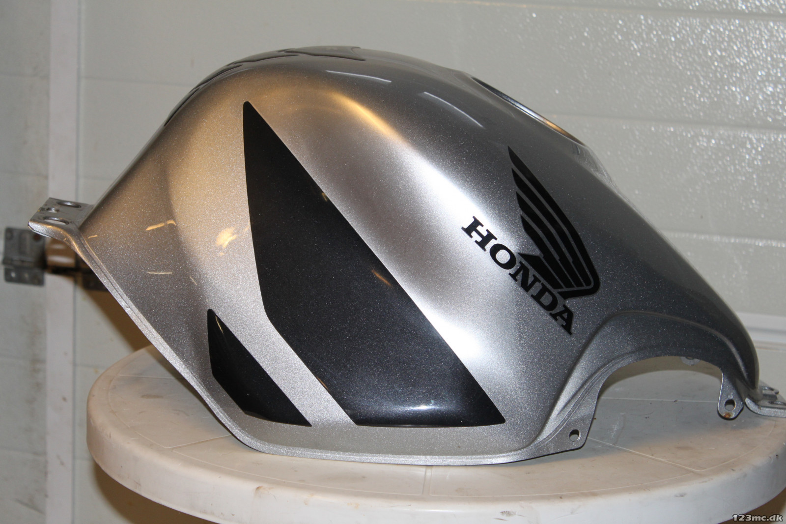 Benzintank til Honda CBR 600 til salg - 123mc