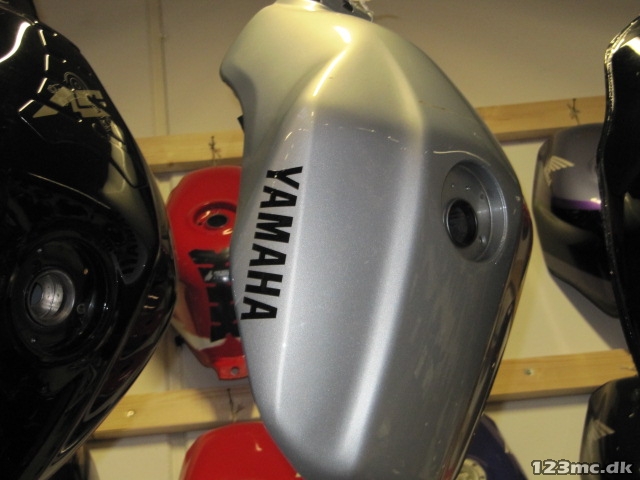 Tank til Yamaha FZ6 S til salg - 123mc